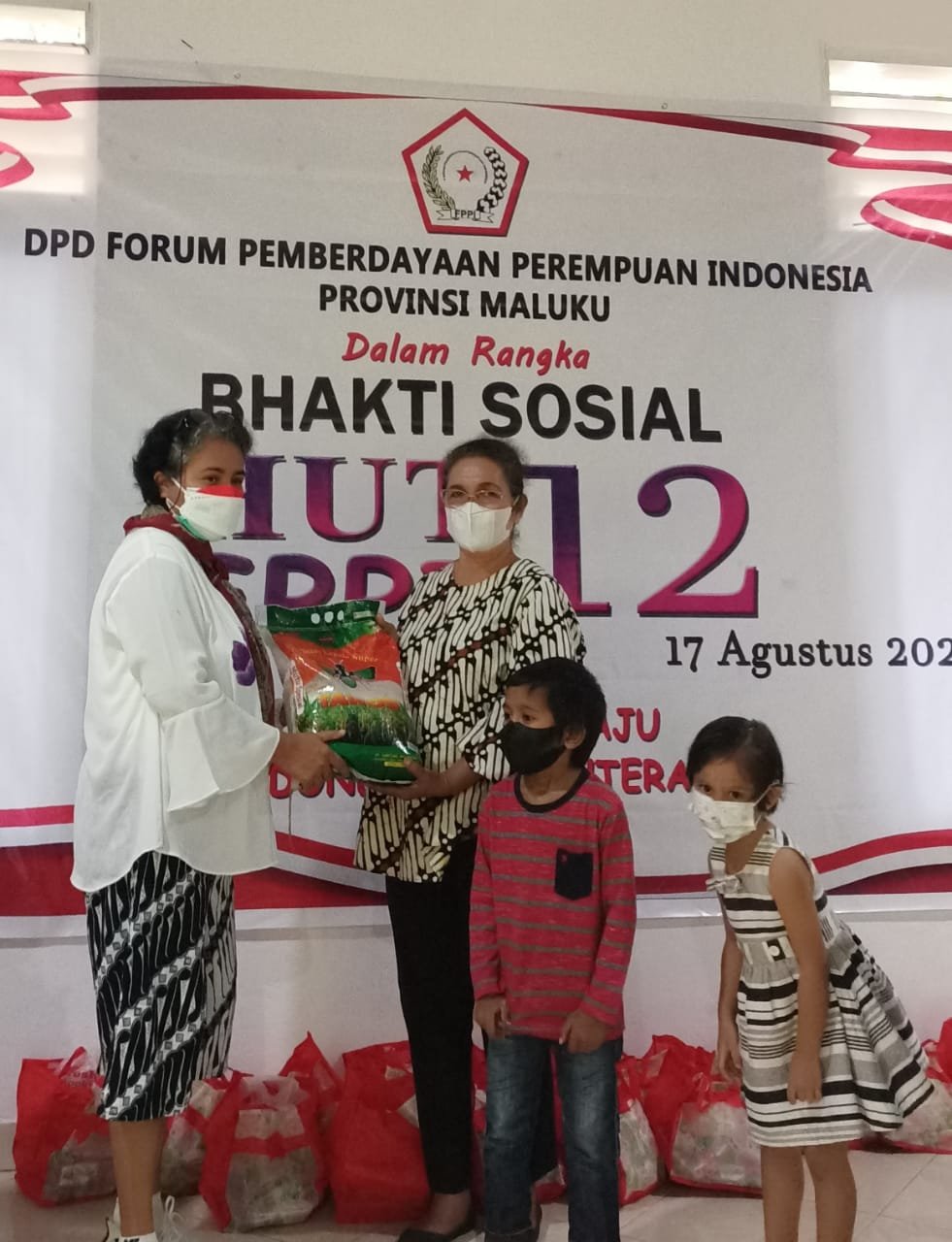 Jelang HUT ke-12, DPD FPPI Maluku Berbagi Kasih Dengan Anak-anak Panti ...