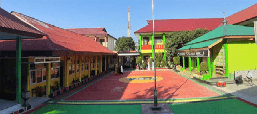 MTs Negeri Ambon Menuju Era Digital - LaskarMaluku.com