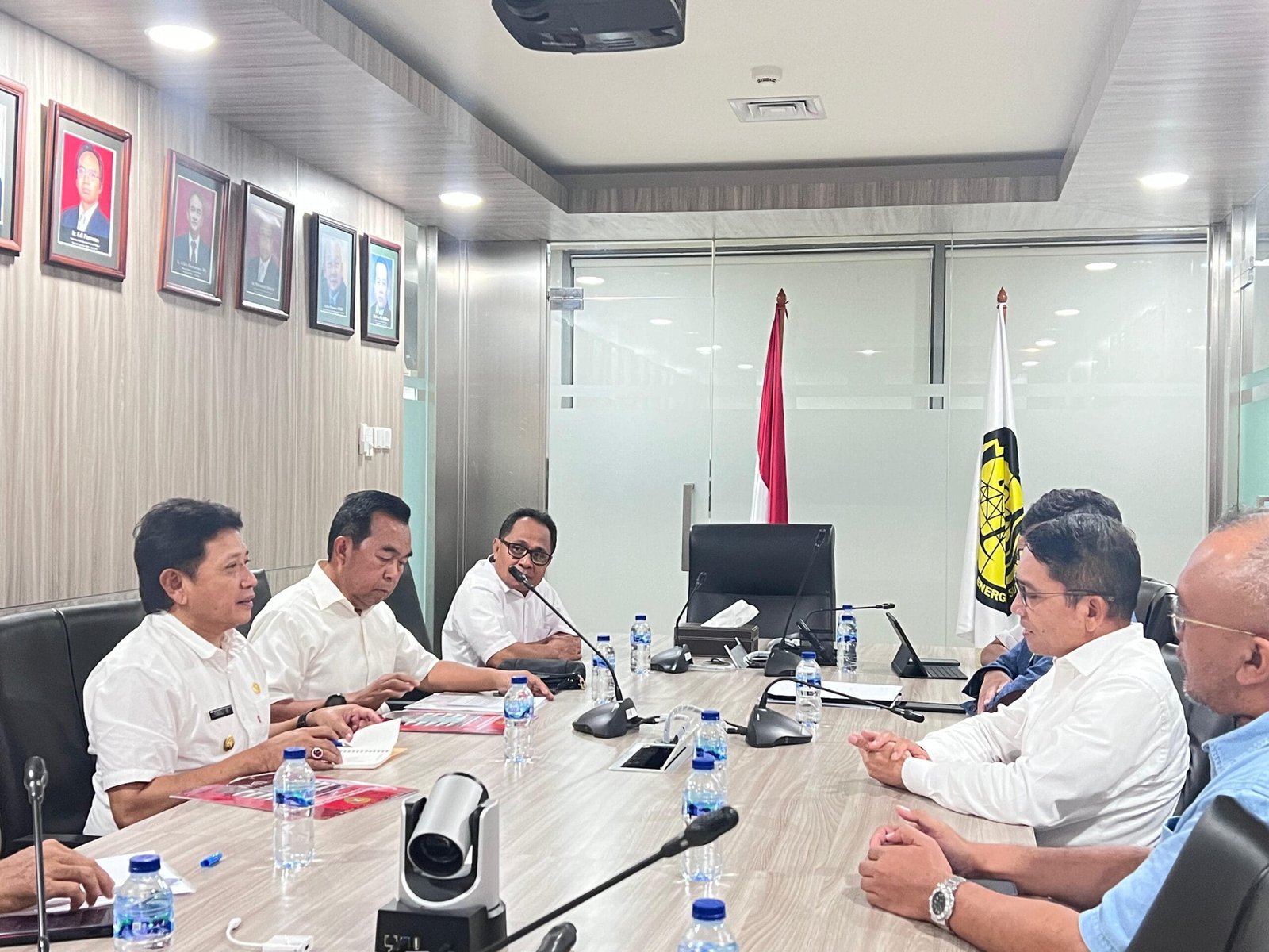 Pj Gubernur MALUKU Audens Dengan PLT. Dirjen Migas, Bahas PI 10% WK ...